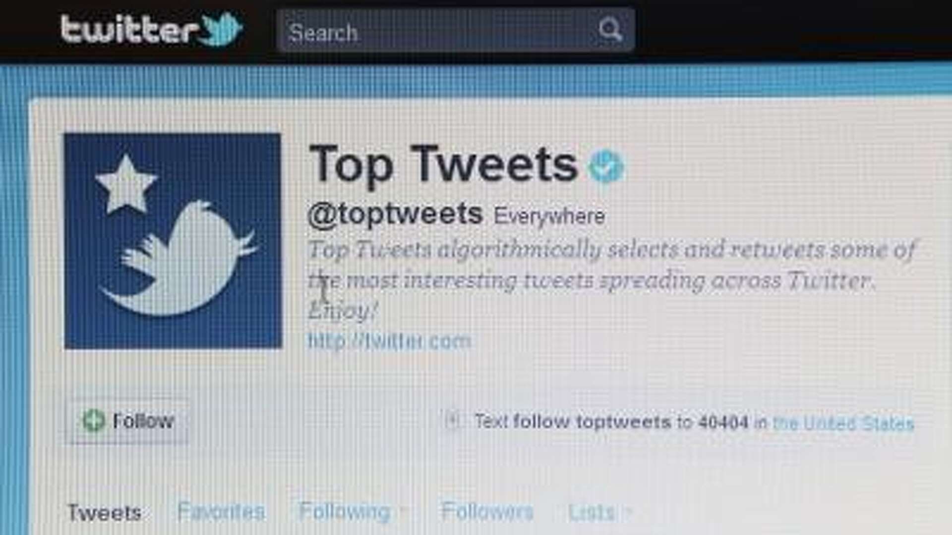 What Do the Symbols With a Check Mark Mean on Twitter?