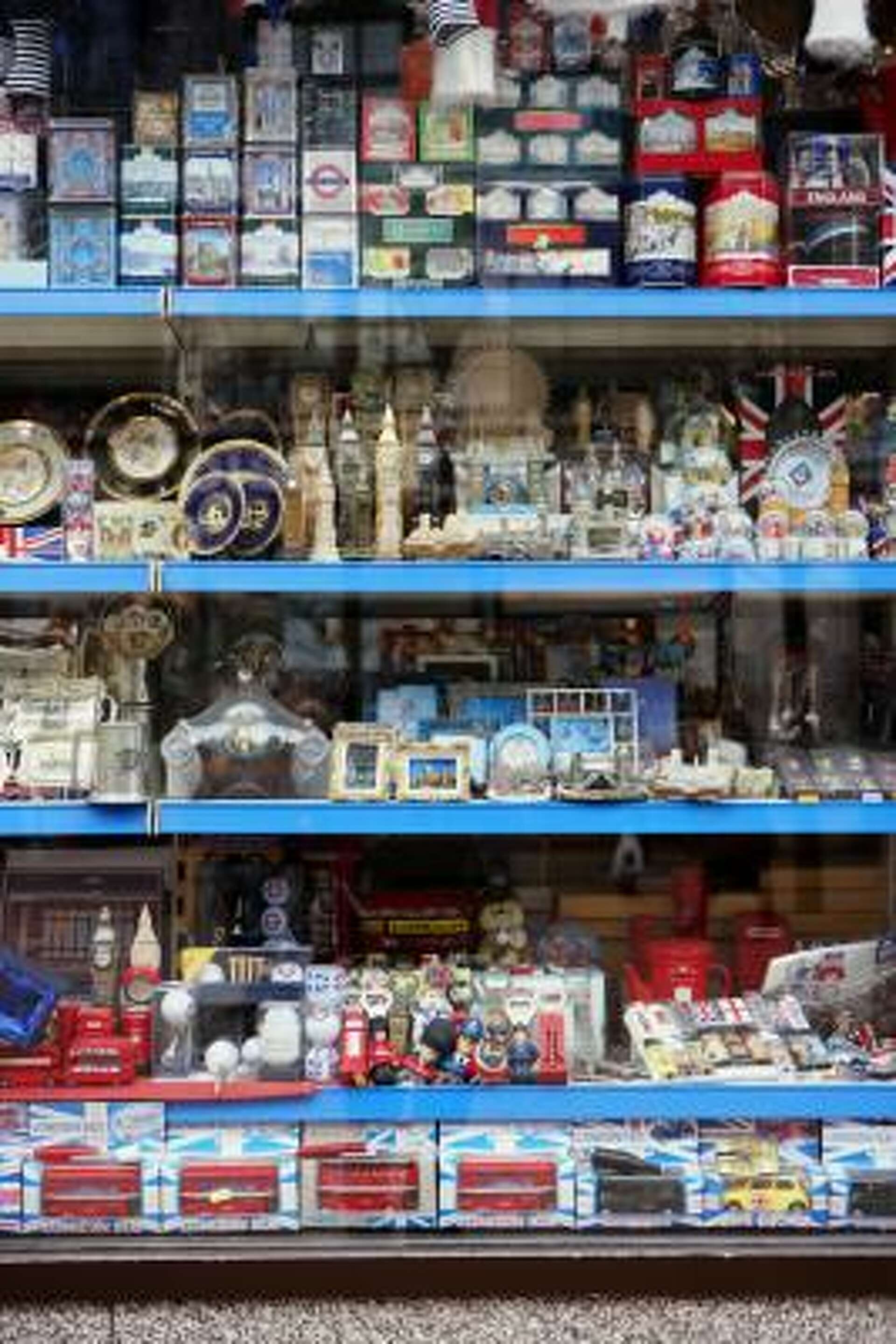 How to Create a Souvenir Shop