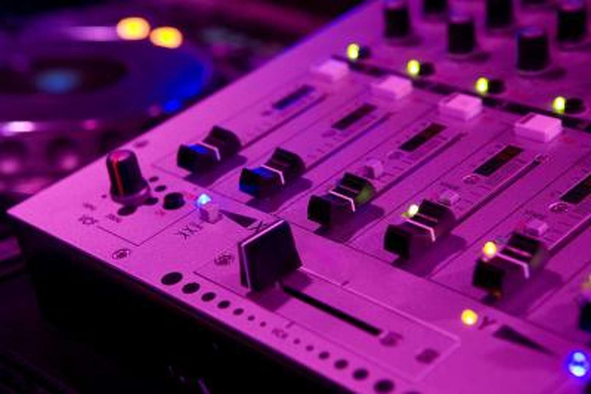 How to Crossfade on VLC