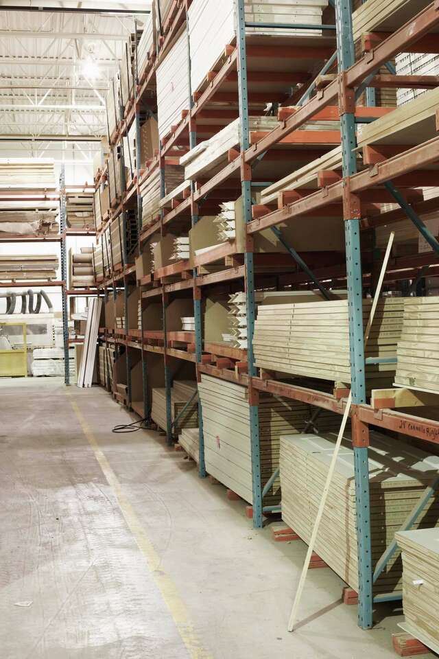How to Organize the Storage of Inventory in a Warehouse
