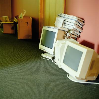 Did Windows XP or Windows 7 Come First?