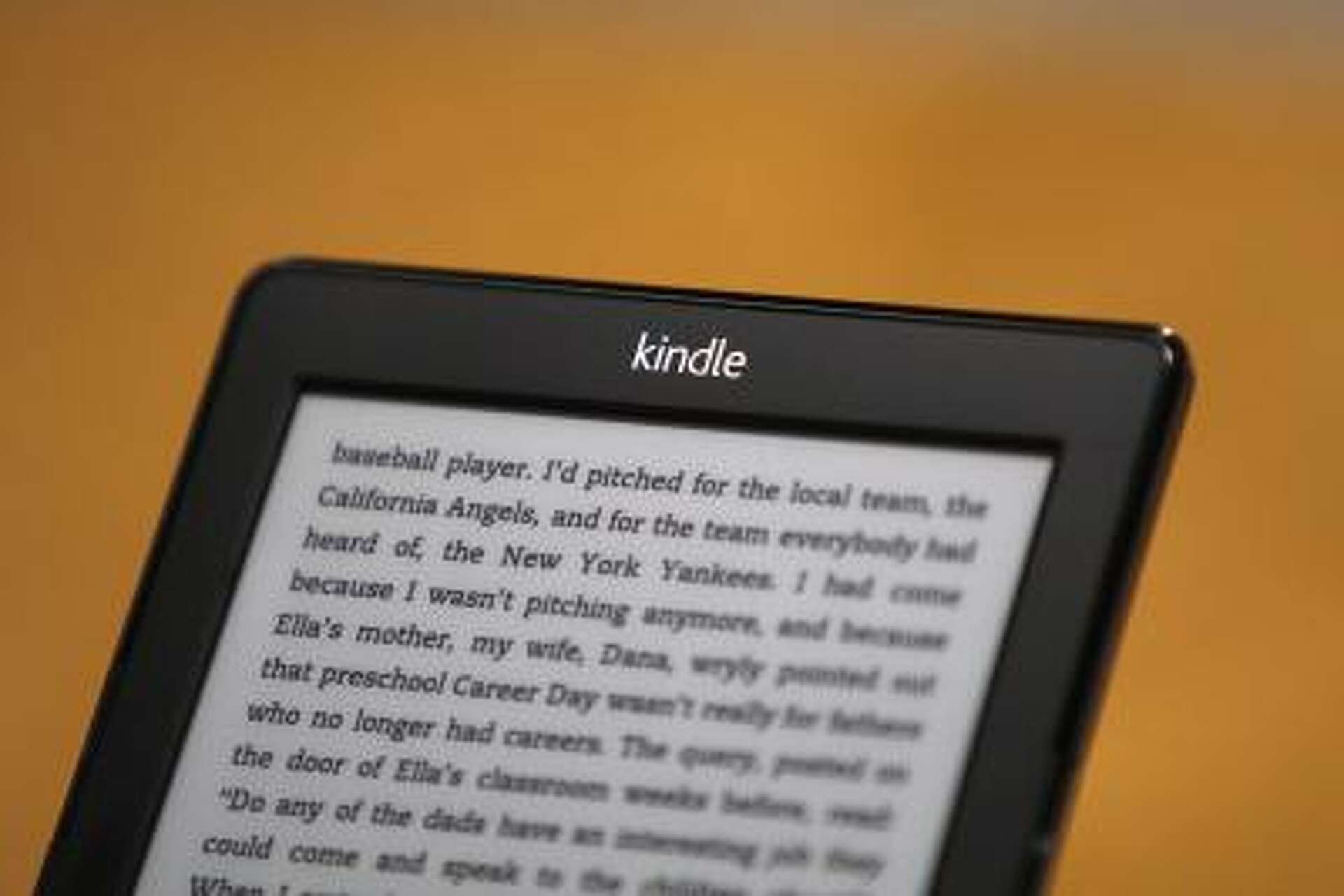How to Put Photos on a Kindle