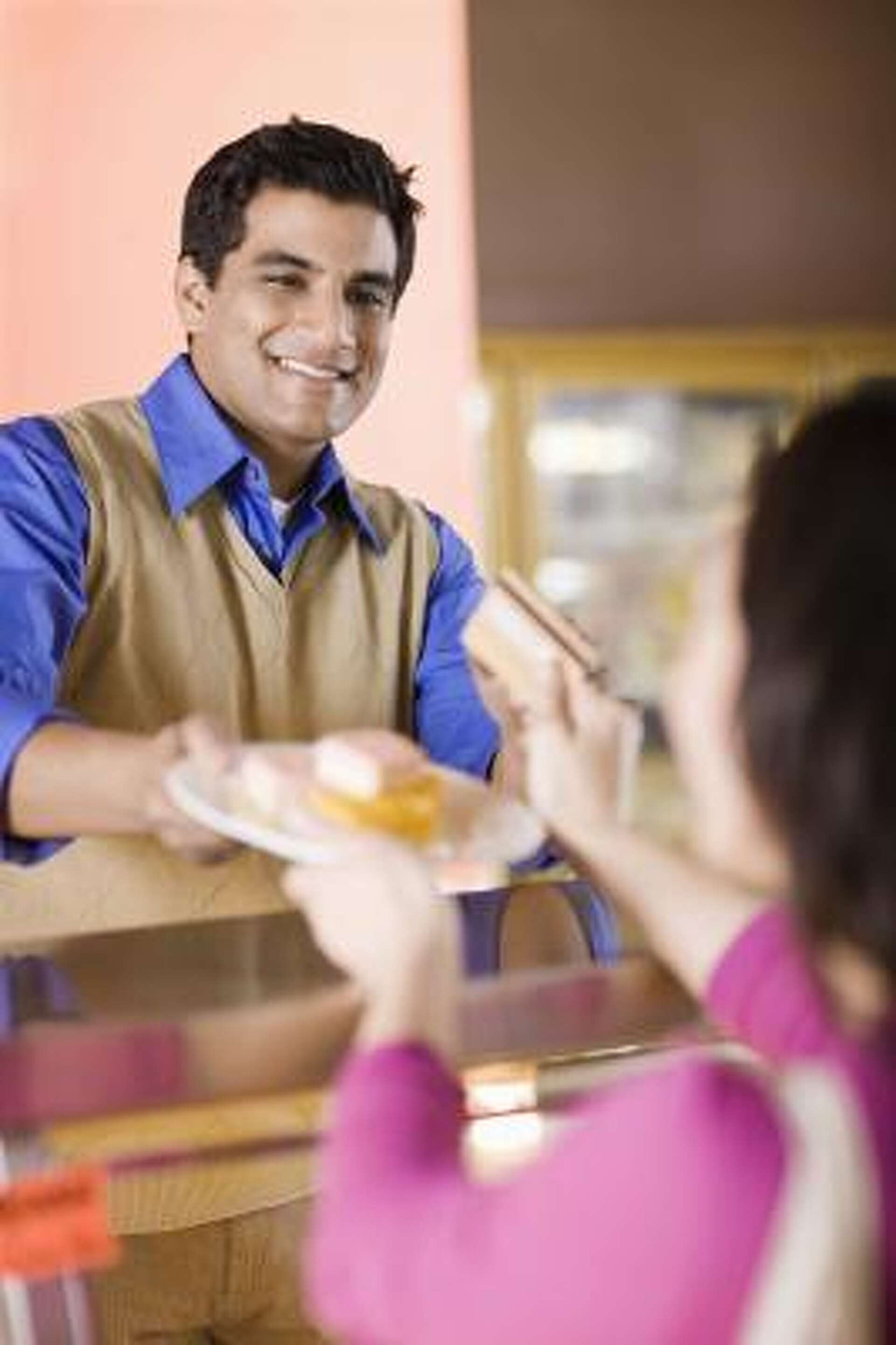 What Is the Difference Between a Customer Base & an Installed Customer ...