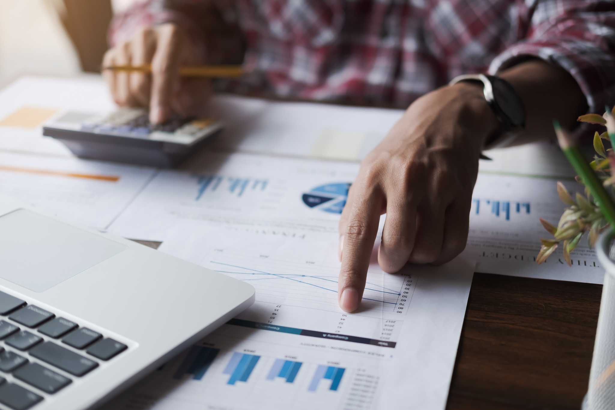 The Difference Between FASB & GASB Effects on the Statement of Cash Flows