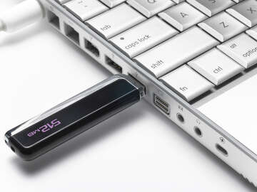 How to Print Screen on a Laptop Using the Fn Key