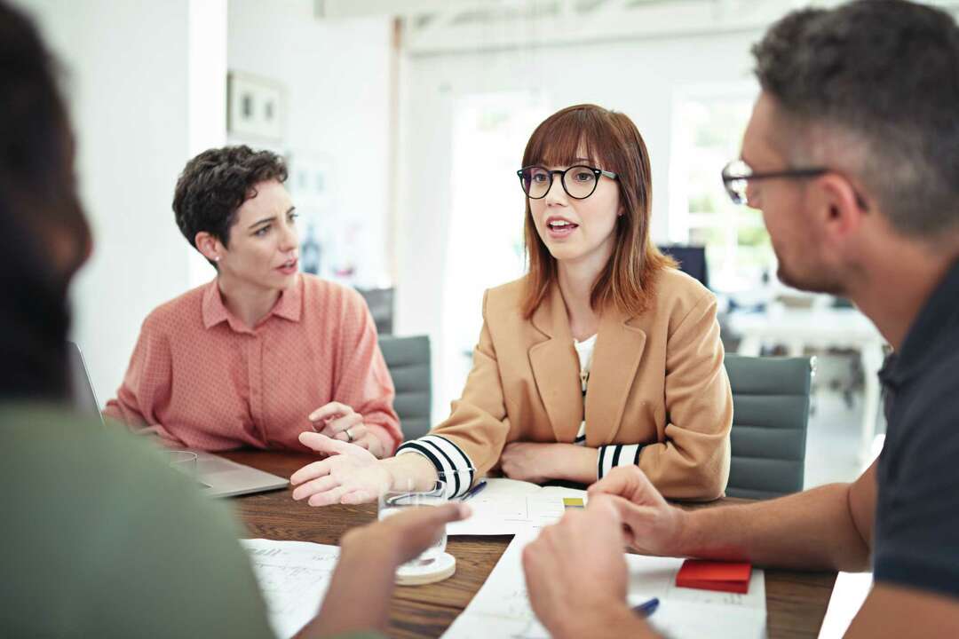 Differences Between Destructive & Constructive Conflict Differences Between Destructive & Constructive Conflict