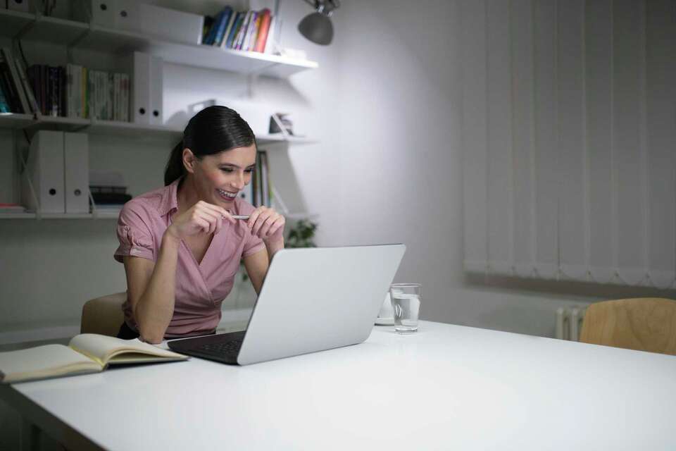 What Are the Differences Between Project Based and Regular Employees?