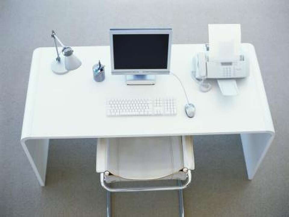 How to Set up a Home Fax Machine With a Wireless Router