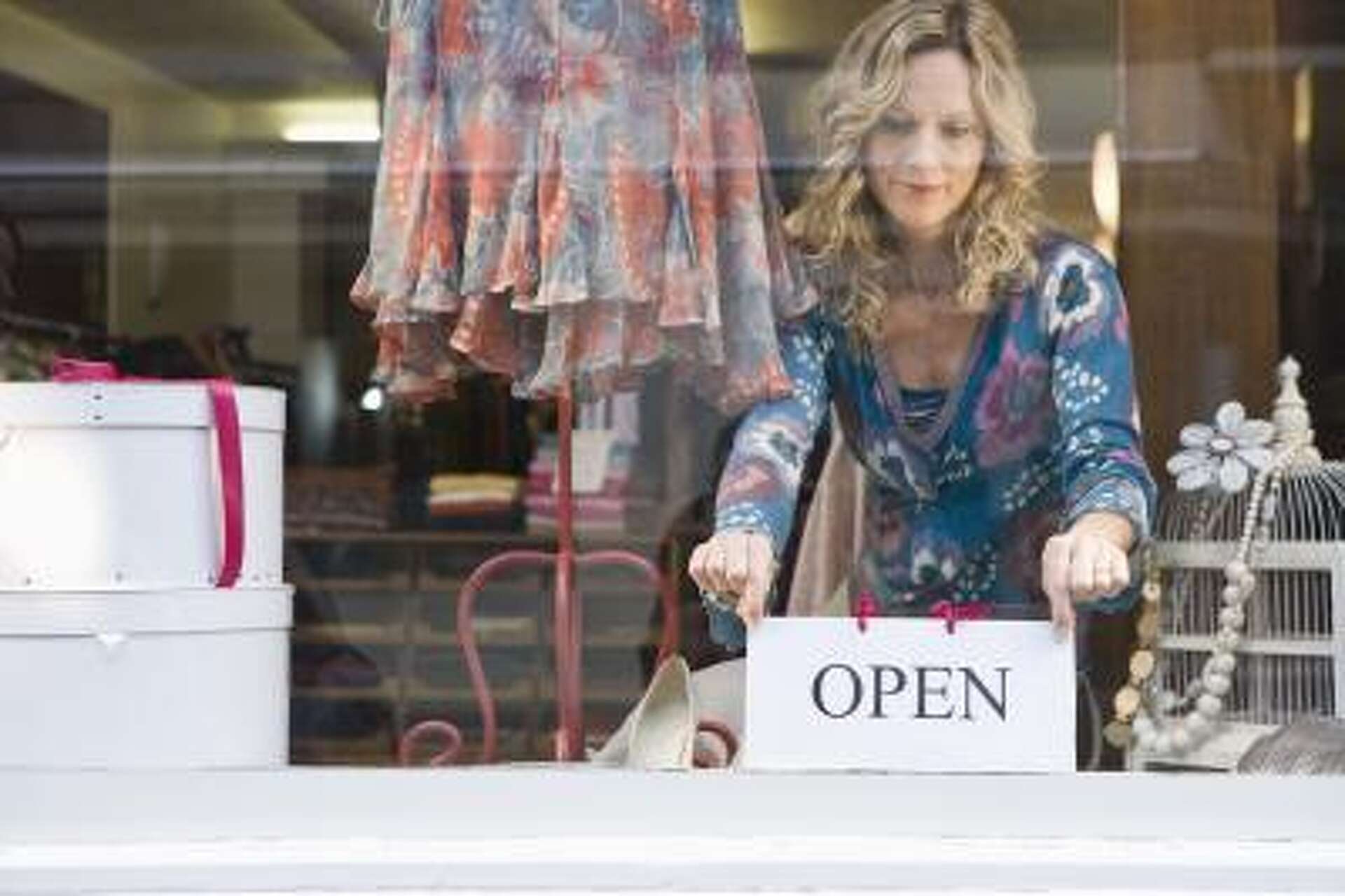 What Do I Need to Do if I Need to Get My Retail License?