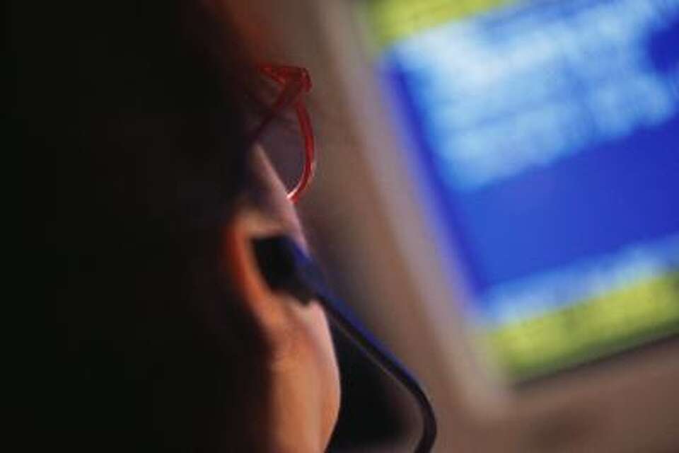 Disadvantages of Proprietary Software