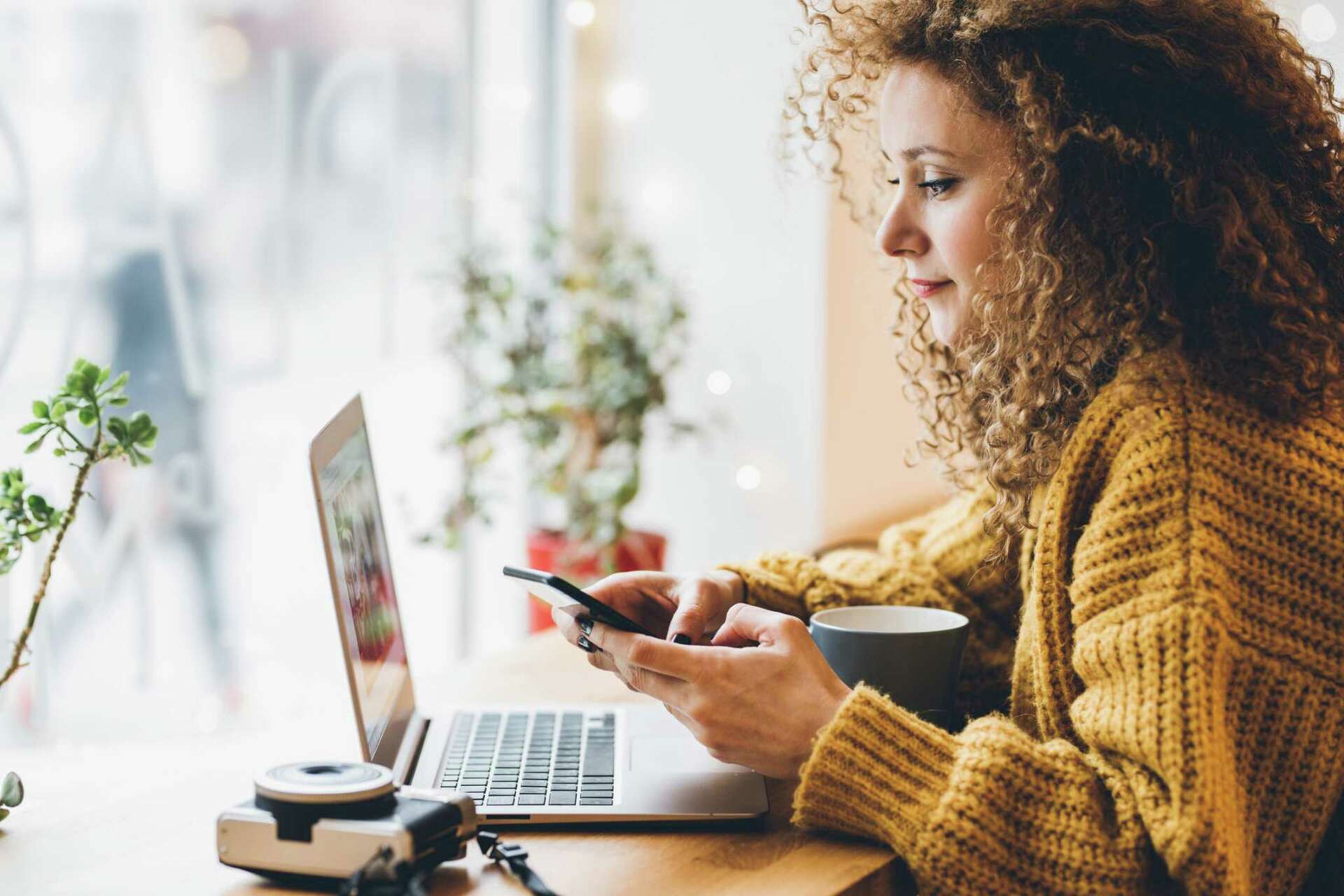 The Disadvantages of Technology in the Workplace