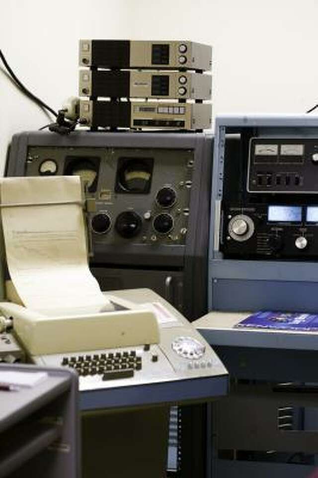 How Does a Dot Matrix Printer Work?