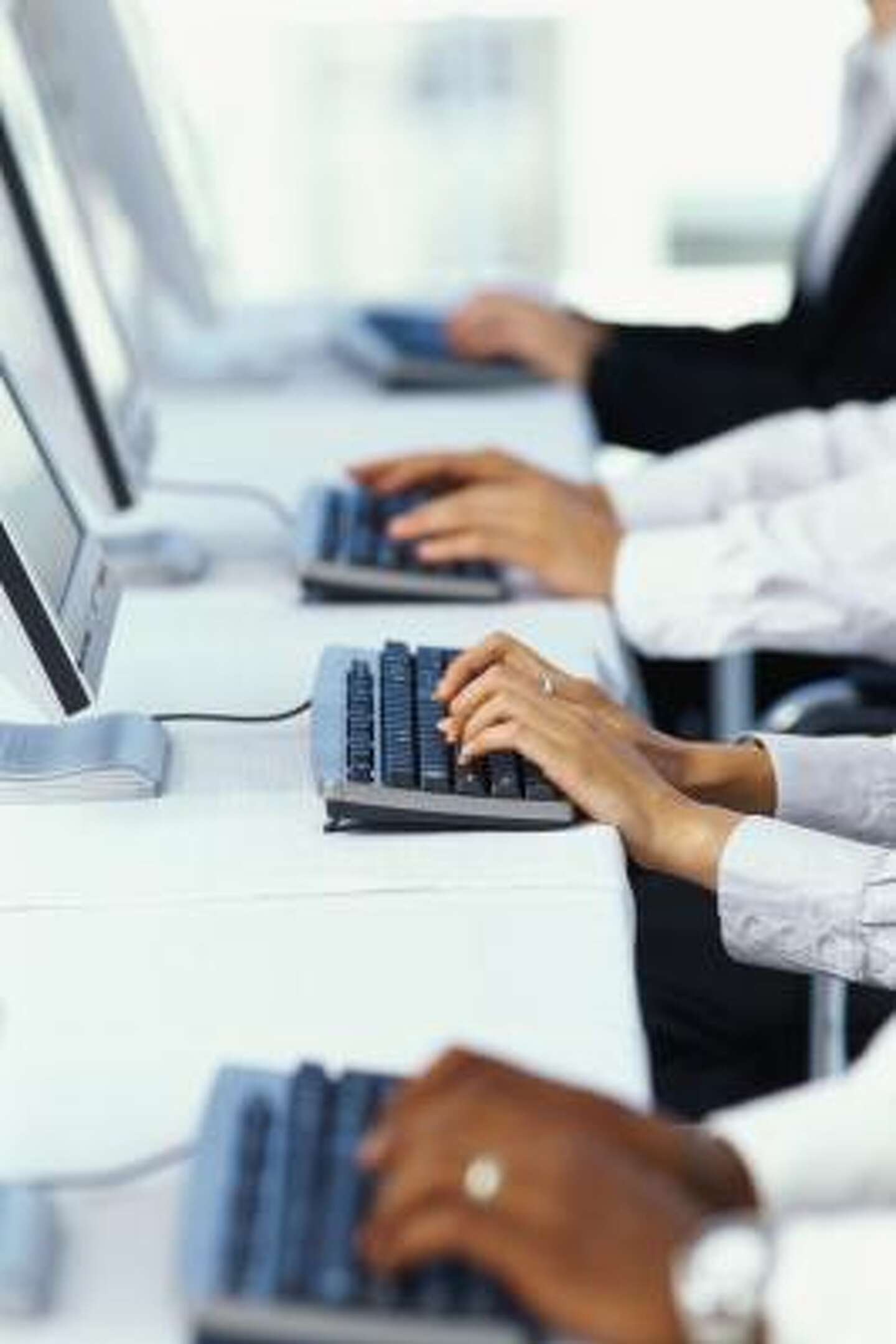 What Ways Can You Input Data Into a Computer?