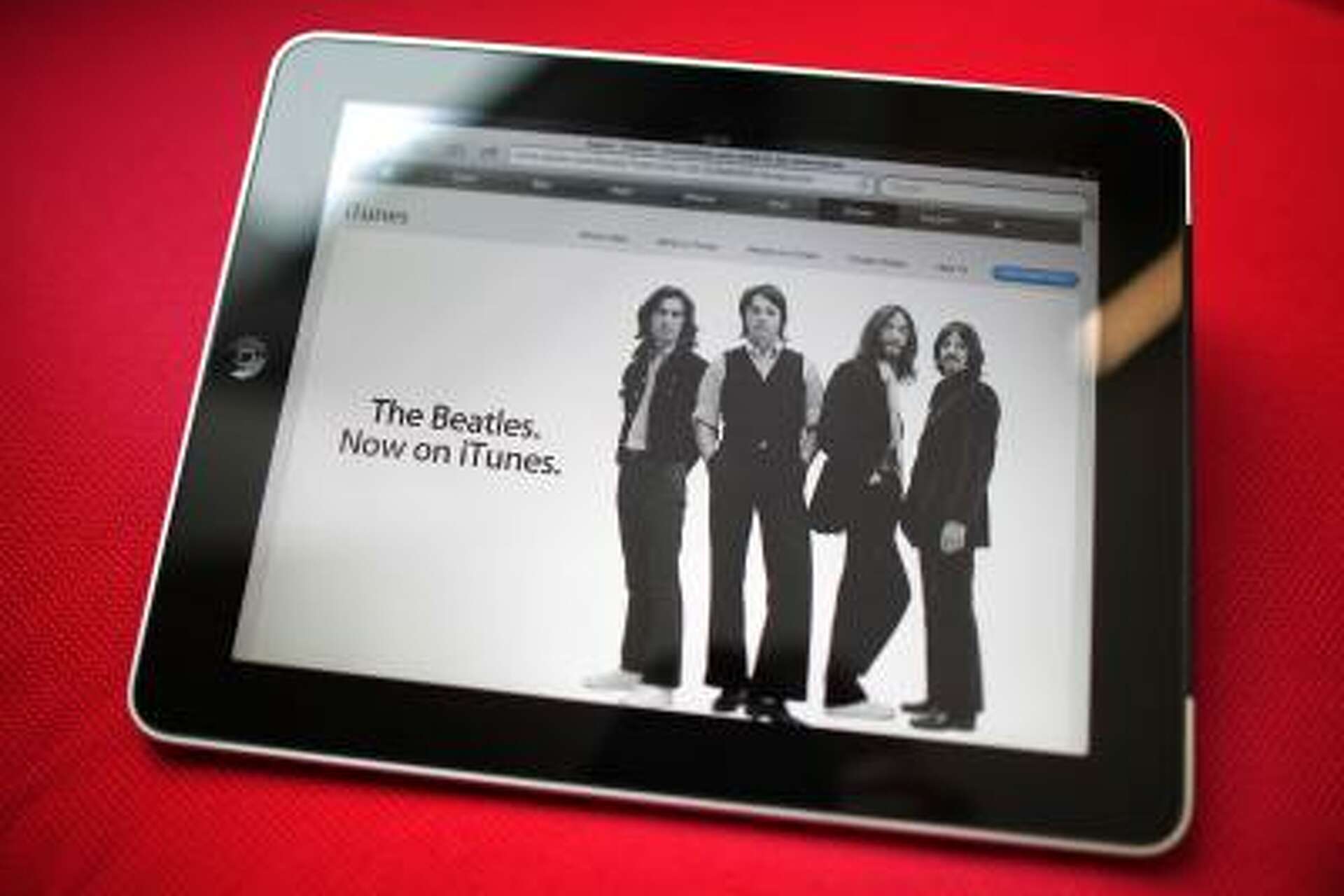 How to Download a Song From Raaga.com