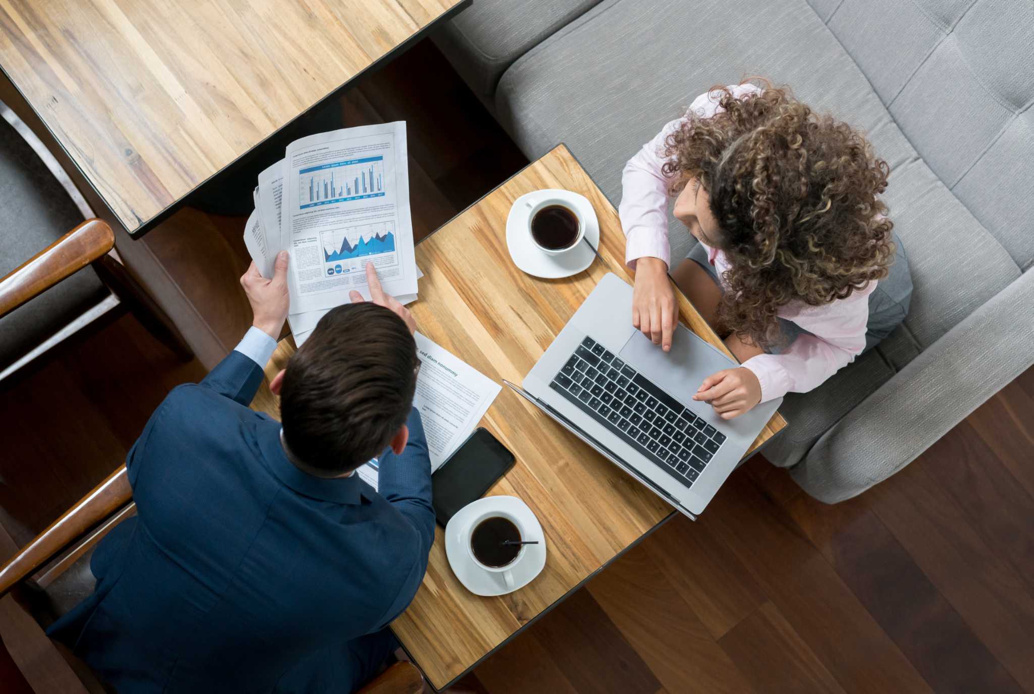 Traditional Business Vs. E-Business
