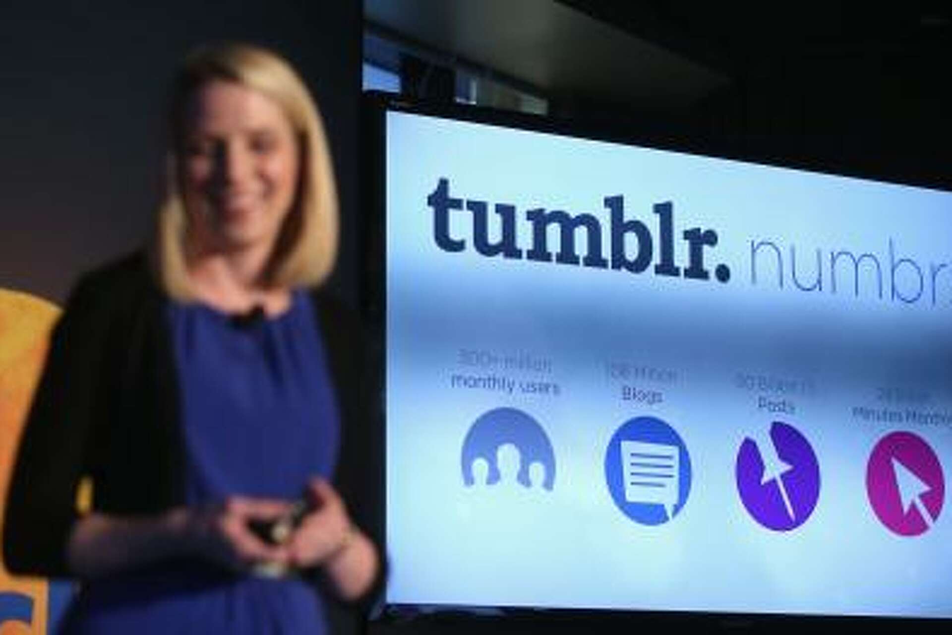 How to Enlarge GIF or JPEG Files