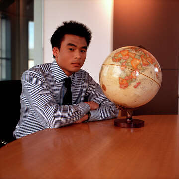 The Effects of Physical Environment on Communication in the Workplace