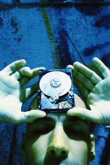 Electronic Storage Devices & Technology