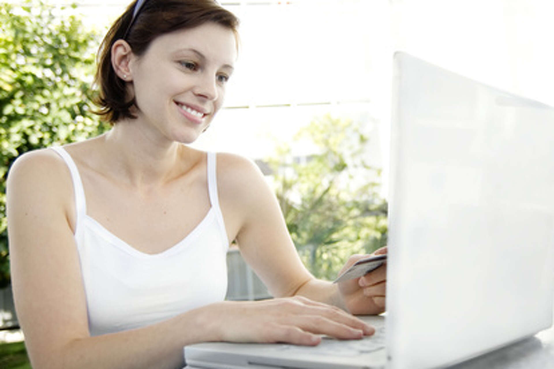 What Are the Elements of False Advertising?