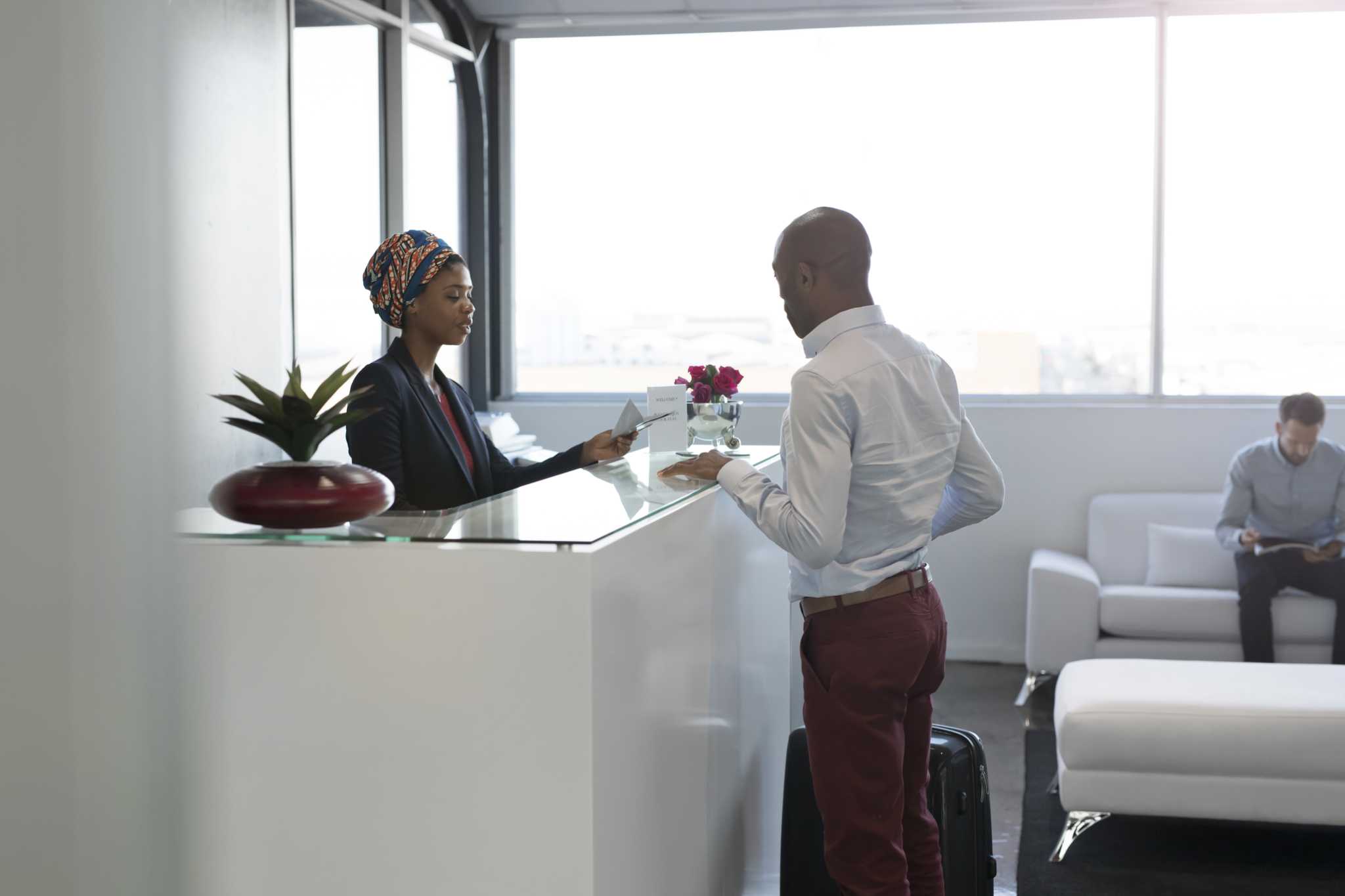 Etiquette of a Front Office Receptionist