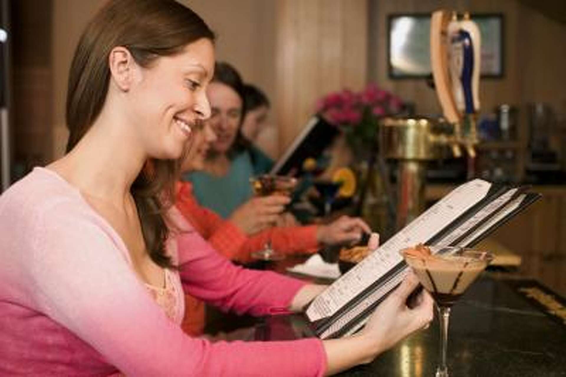 An Example of the Queuing Theory for Restaurants