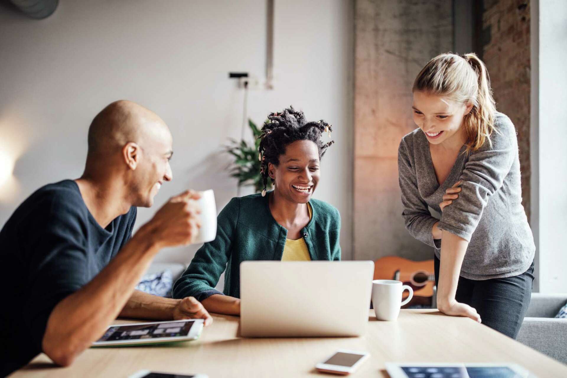 Examples & Illustrations of Positive Organizational Behavior