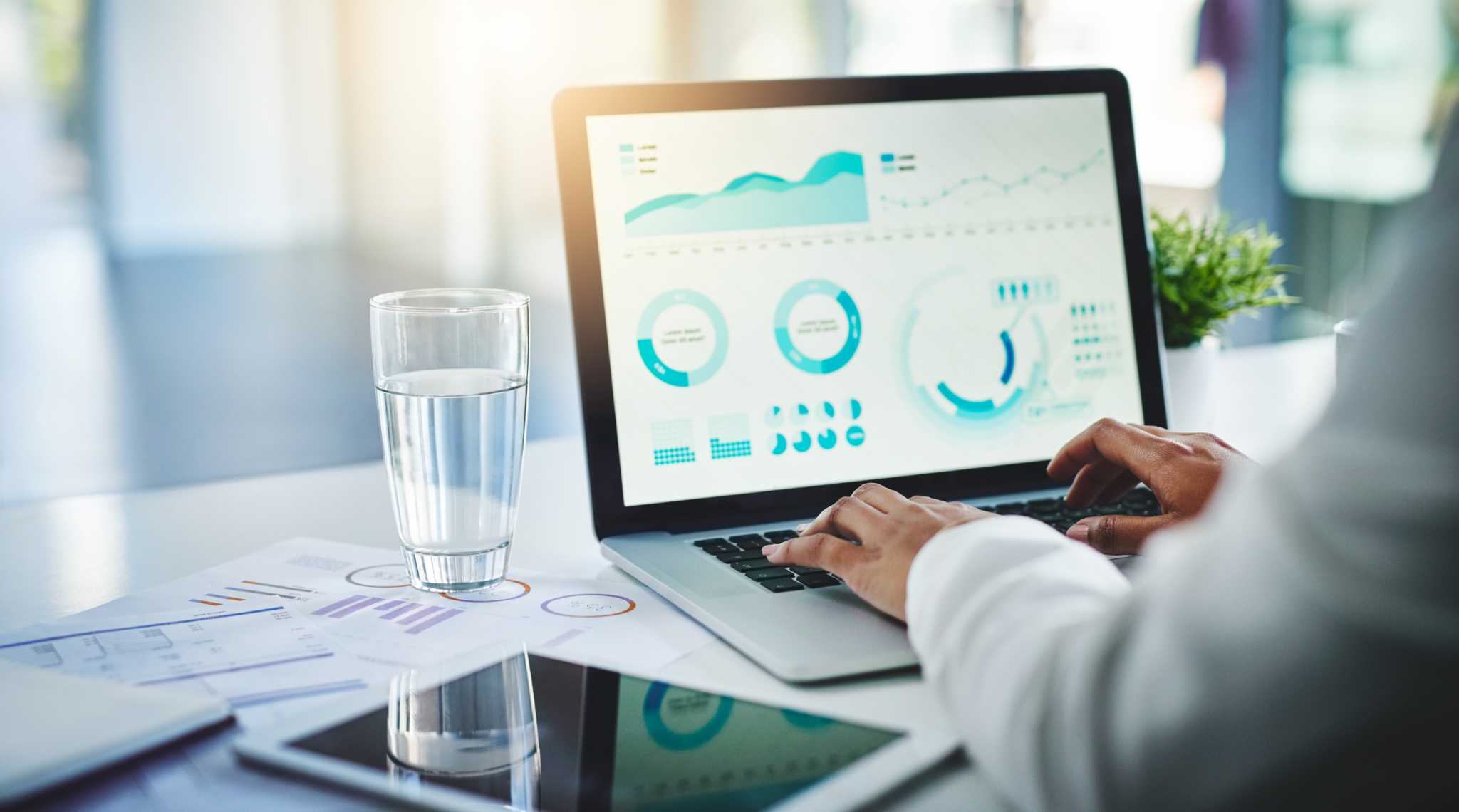 Explain the Difference Between Decrease in Demand & Decrease in ...