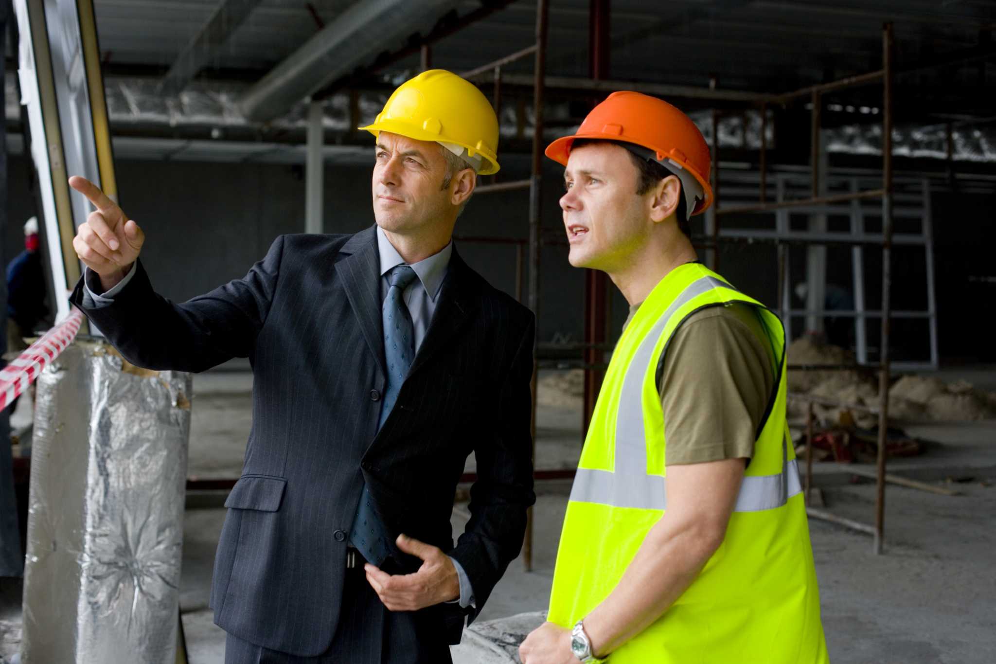 Job Duties of a Construction Company Owner