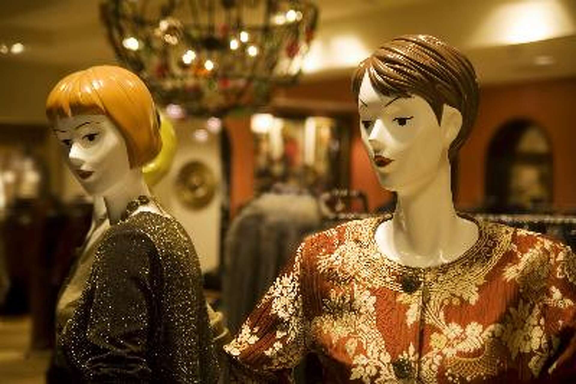 Fashion Merchandising vs. Retail Merchandising