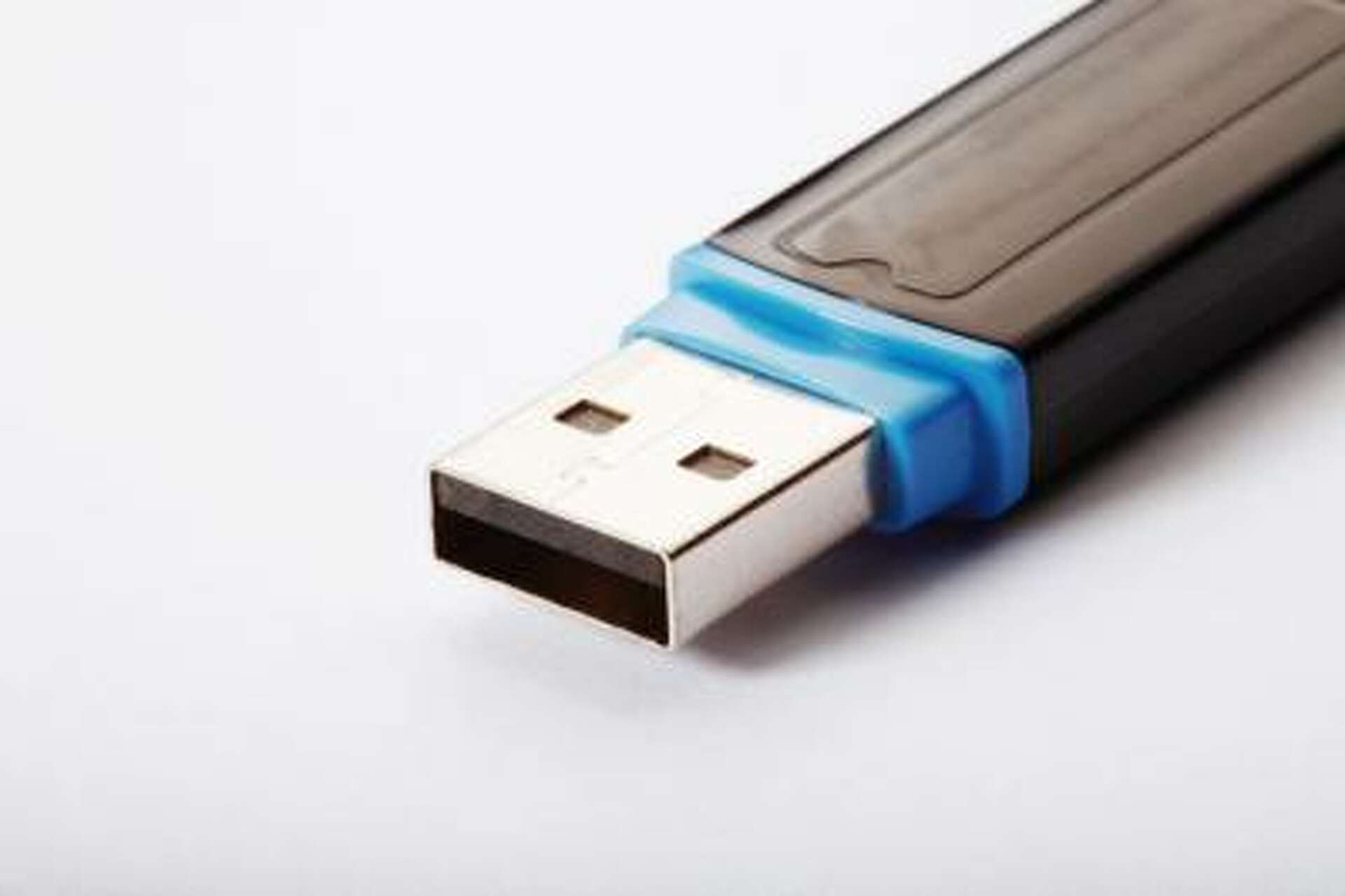 Are Flash Drives Optical or Magnetic?