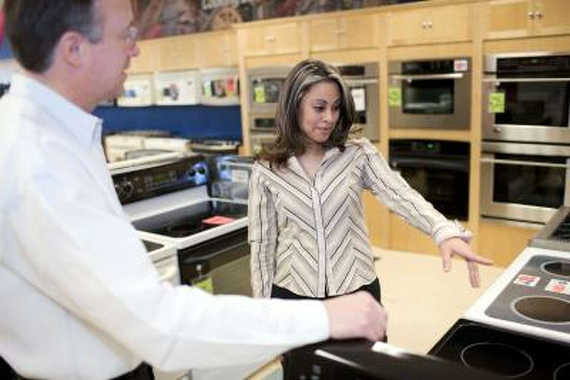 Ideas on Goals to Set for Sales Associates