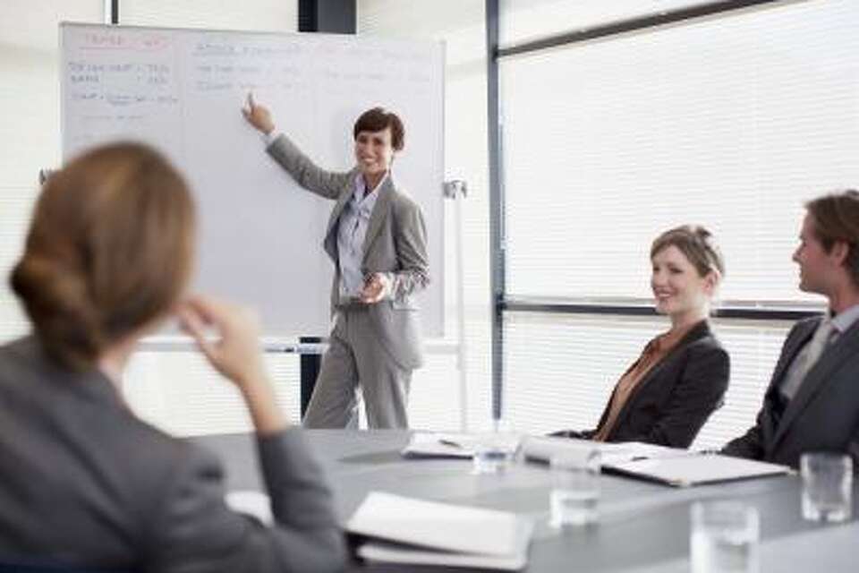 How to Identify HR Deliverables From a Strategy Map