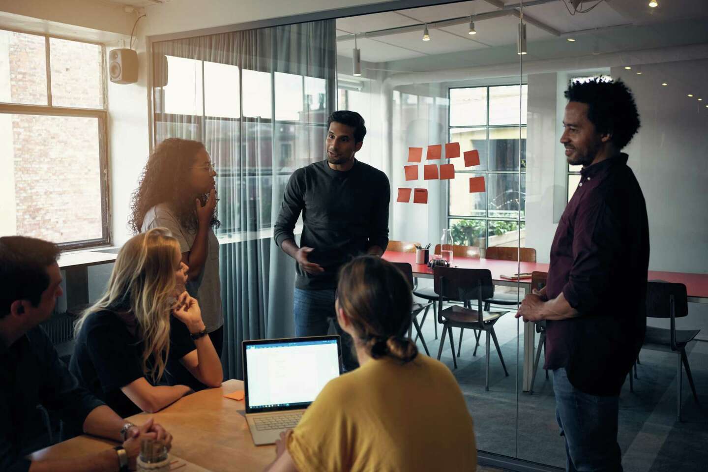 How to Work Effectively in a Team Environment