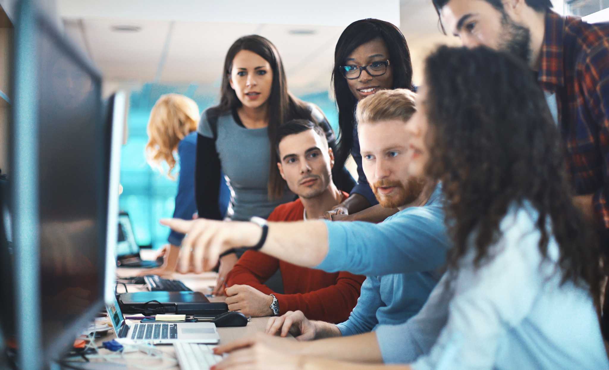 Information Technology & Its Role in the Modern Organization