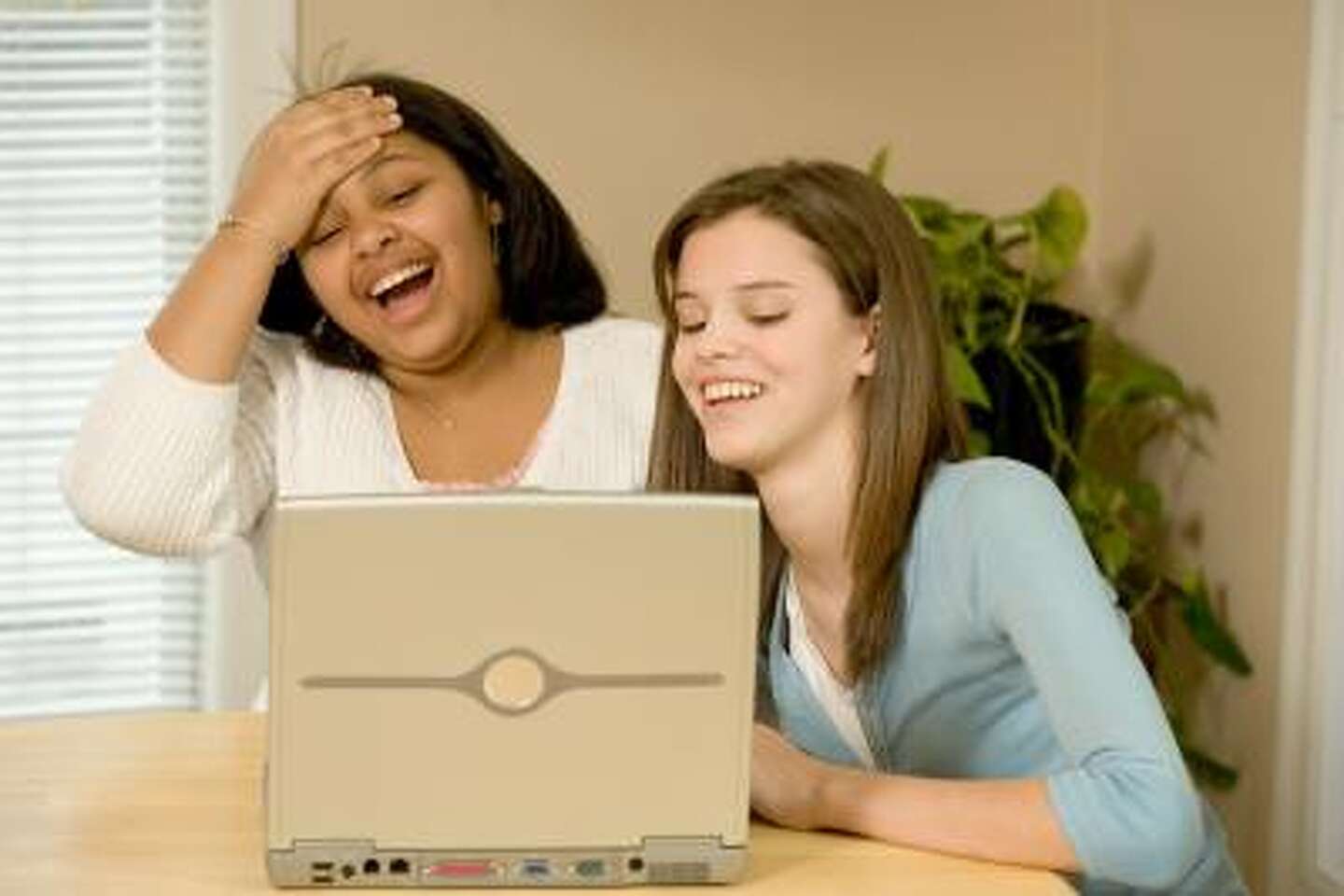 How to Insert a Screen Tip in PowerPoint