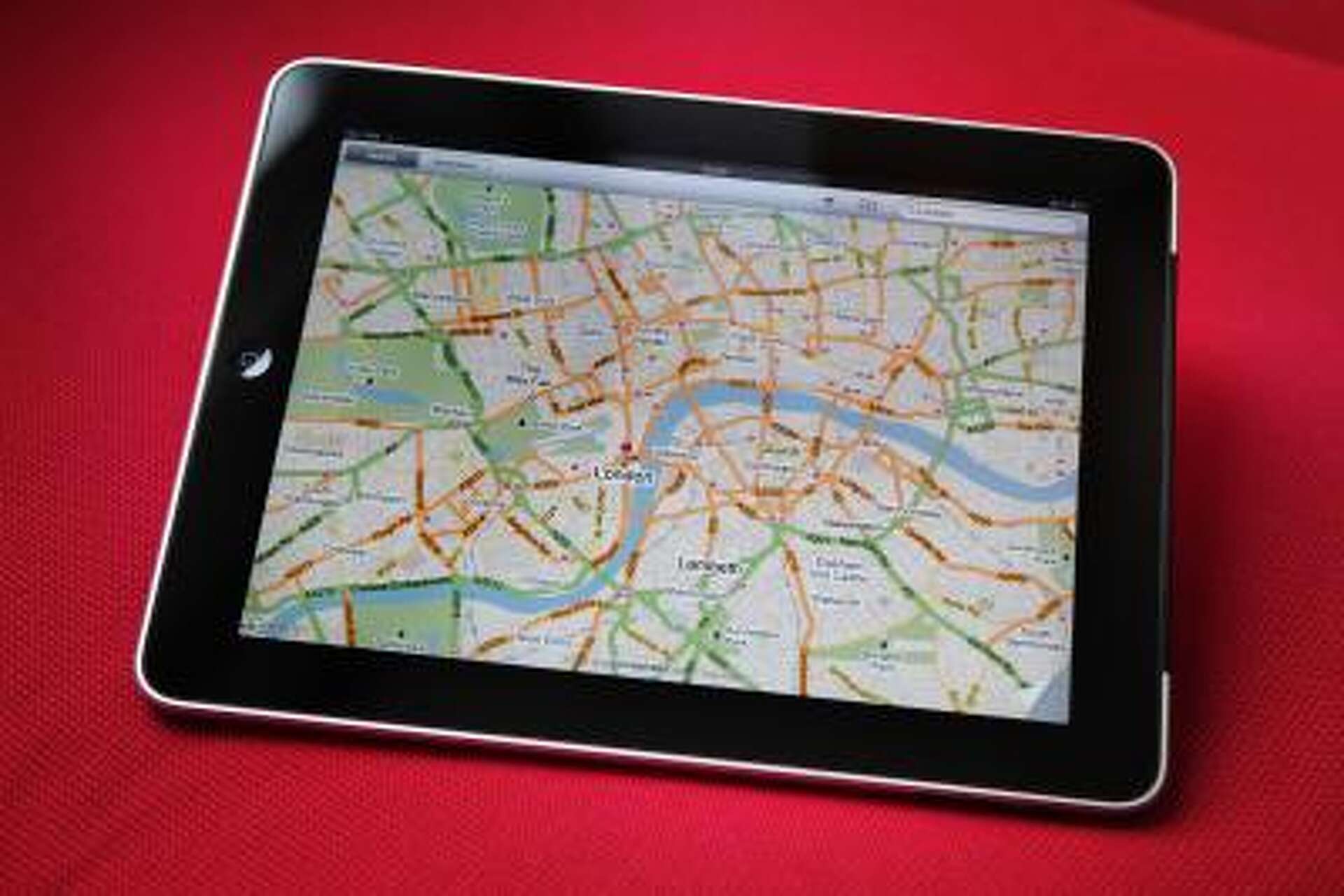 How to Remove Red Pins on an iPad Map