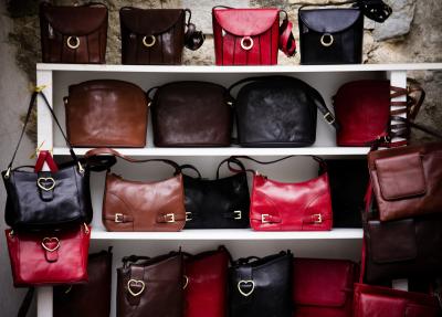 Retail Promotion Ideas for Selling Purses