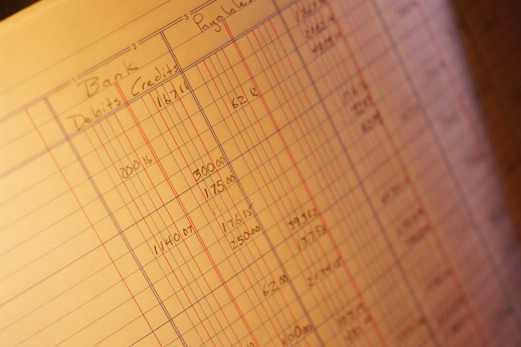 How to Record a Cash Withdrawal in Accounting