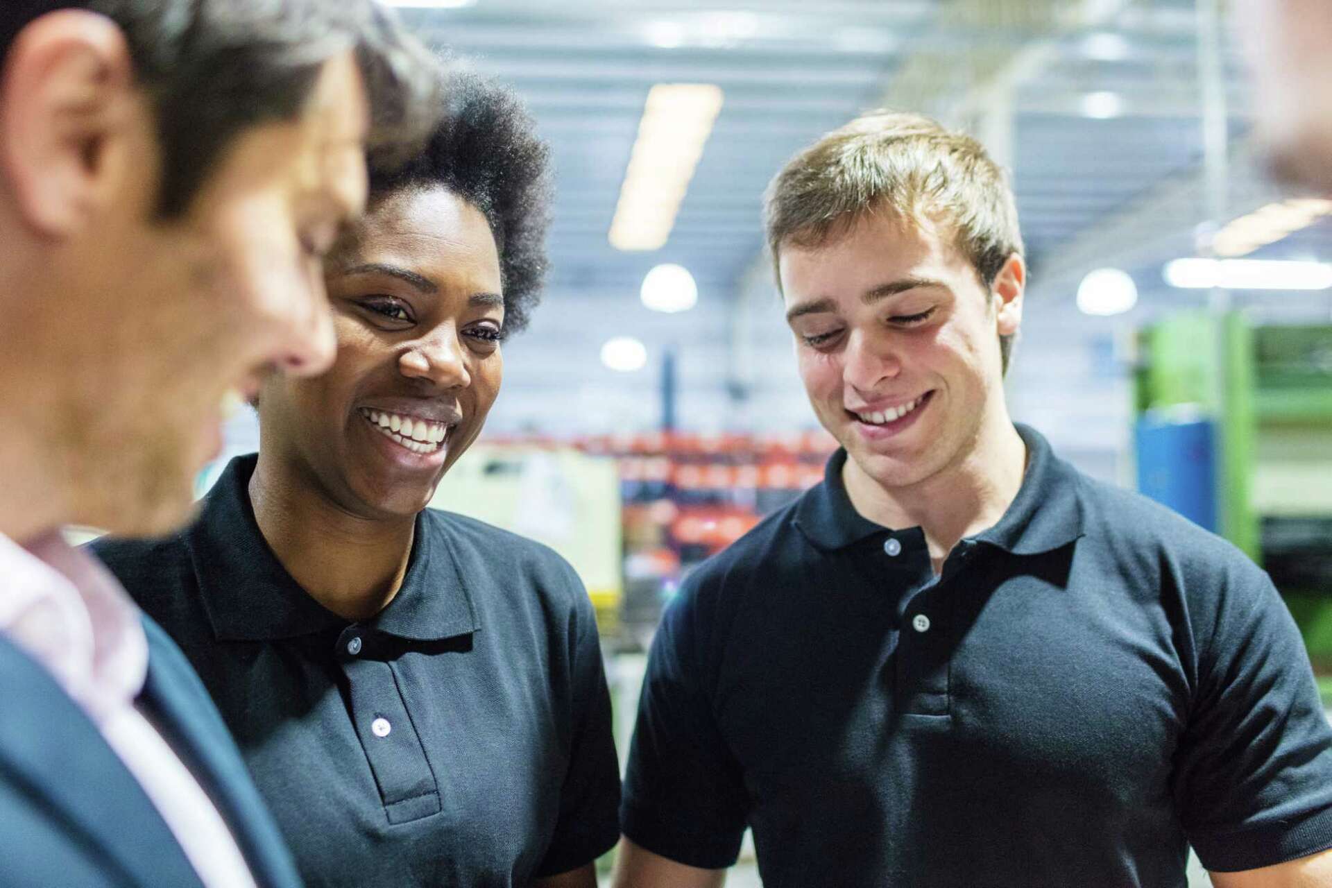 The Laws on Requiring an Employee to Wear Uniforms