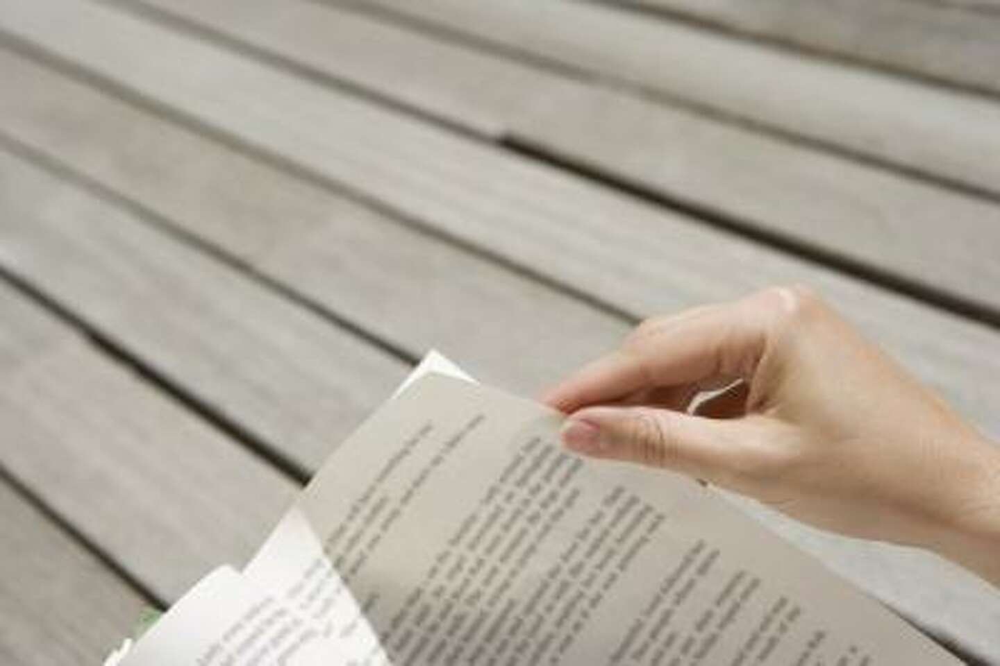 Showing Two Pages Side-by-Side in Microsoft Word