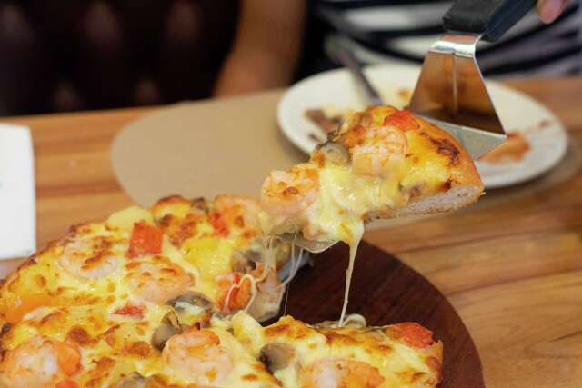 How to Open a Pizza Shop