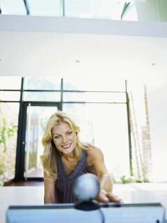 How to Open Skype As Invisible