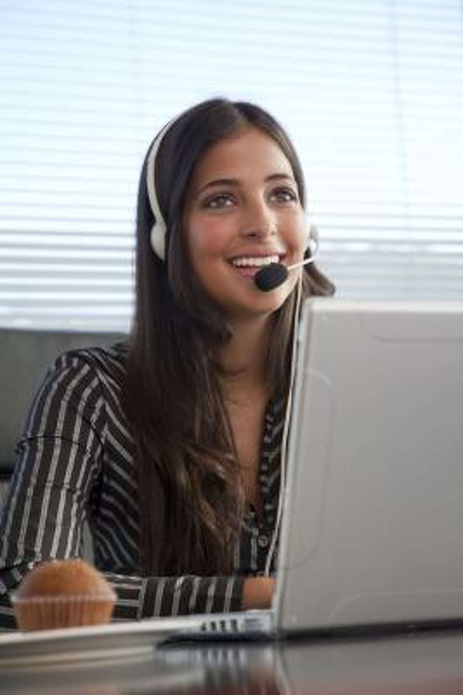 How to Open a Virtual Concierge Business