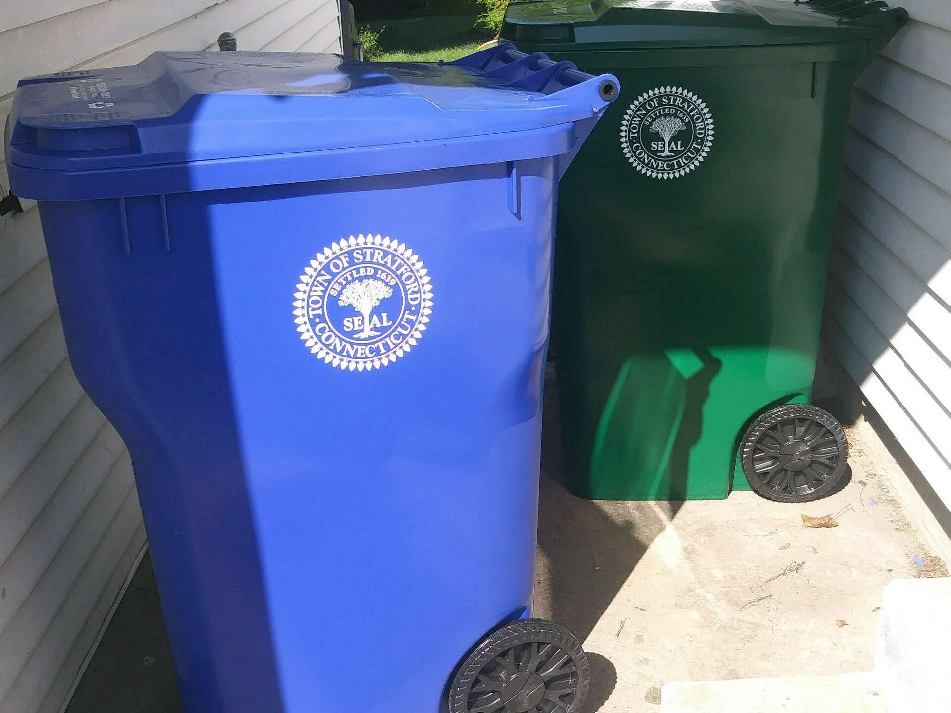 Stratford set to debut new automated garbage collection program