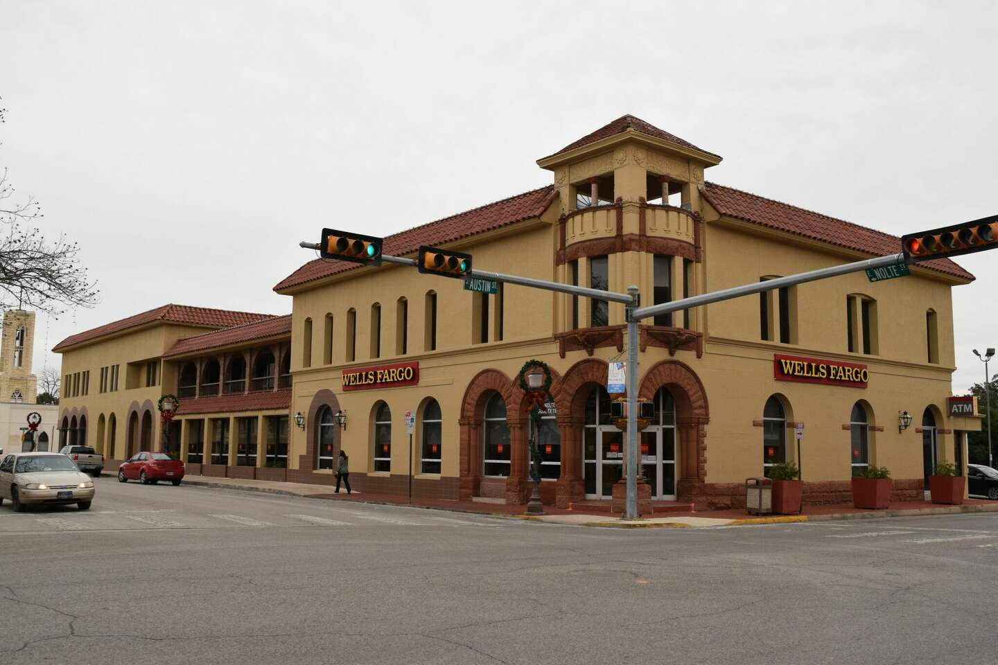 Seguin seeks developers to renovate historic buildings on city block