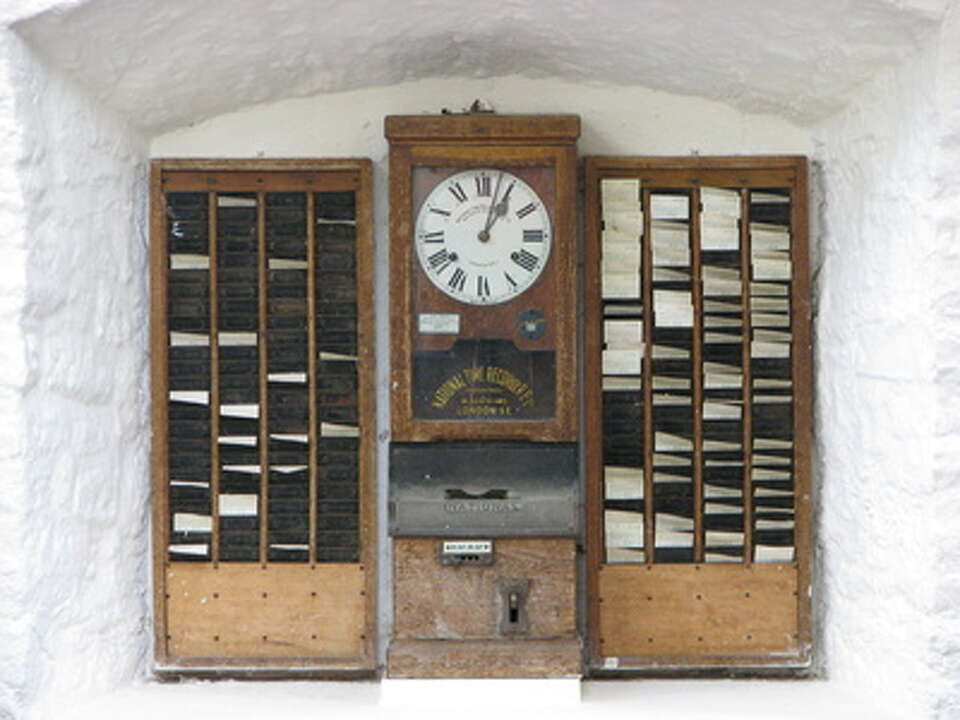 How do I Organize Timecards?