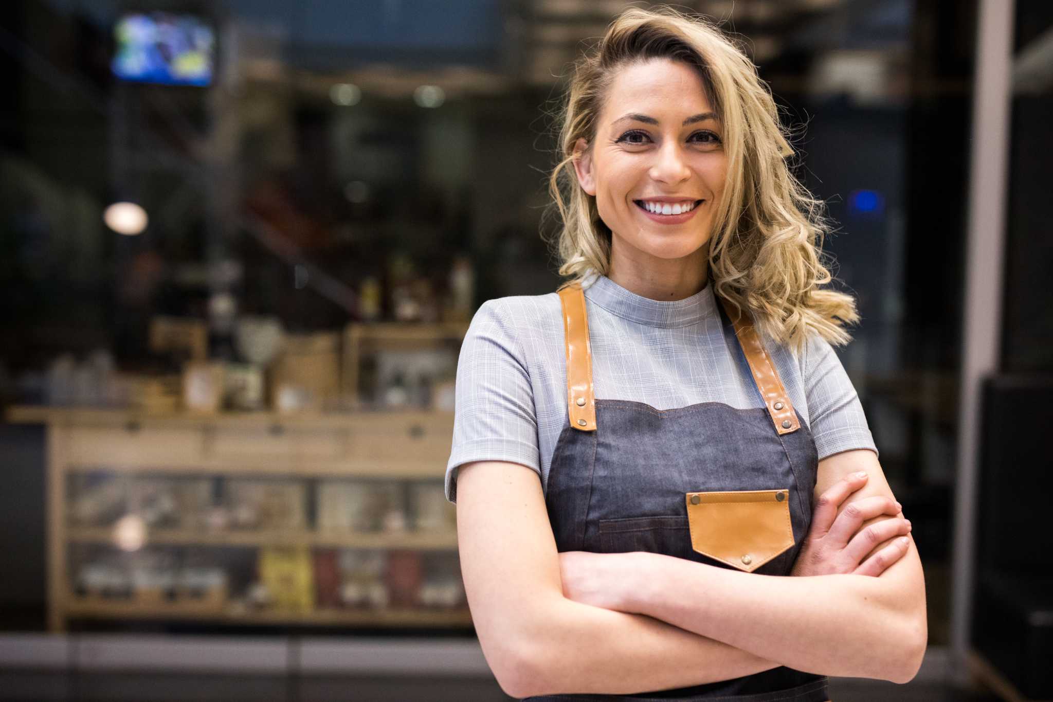 What Percentage of Payroll Vs. Income for a Small Business?