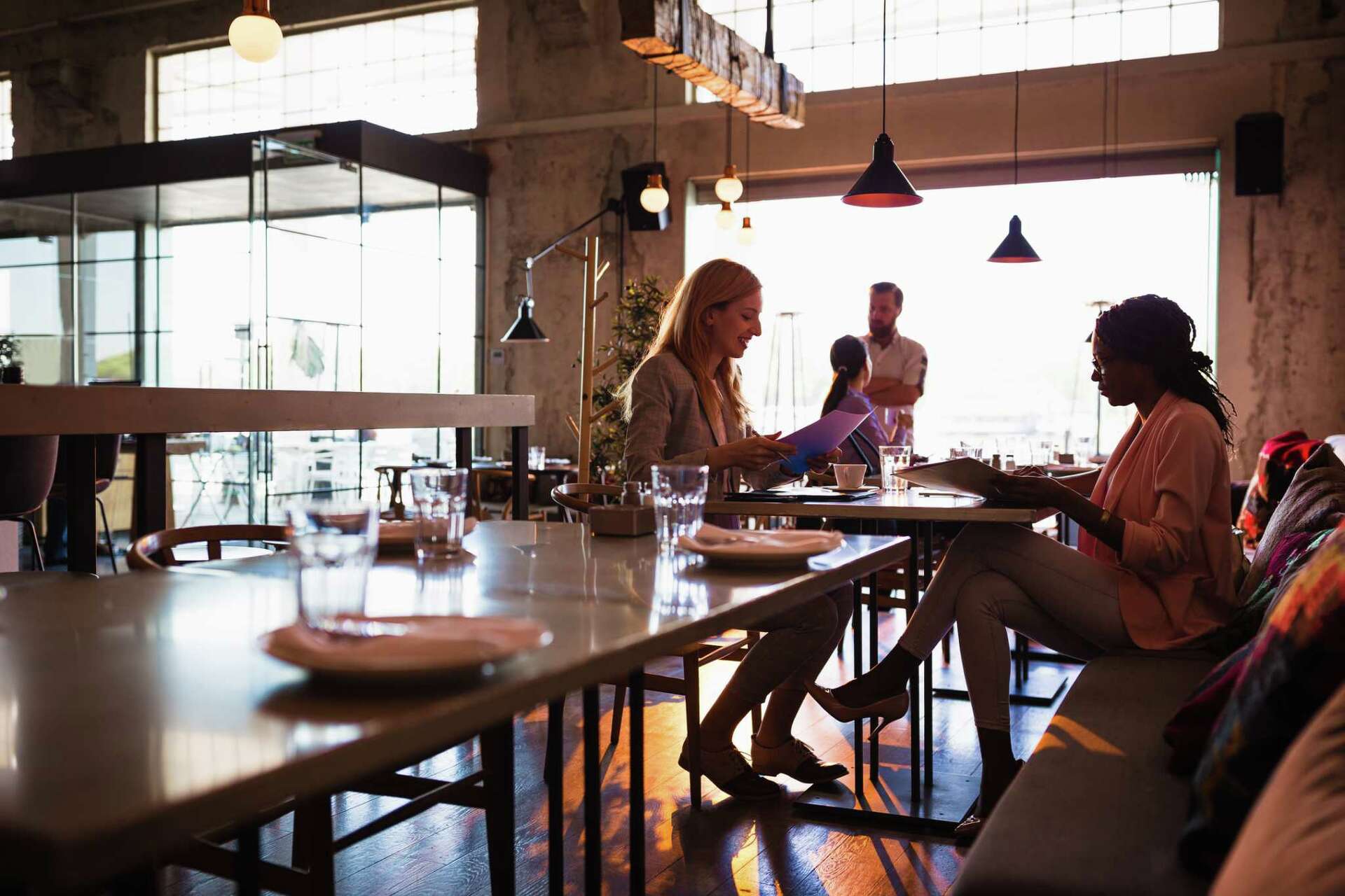 Roles & Functions of a Restaurant