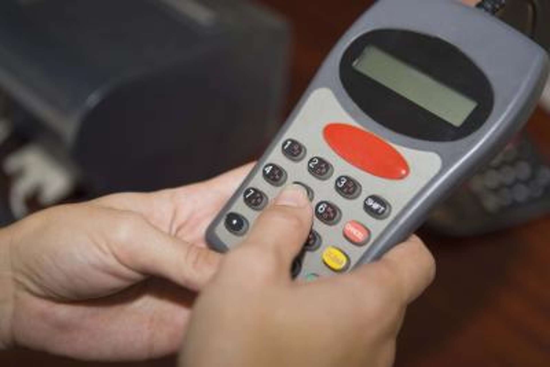 What Wires Are Needed to Install Credit Card Machines?