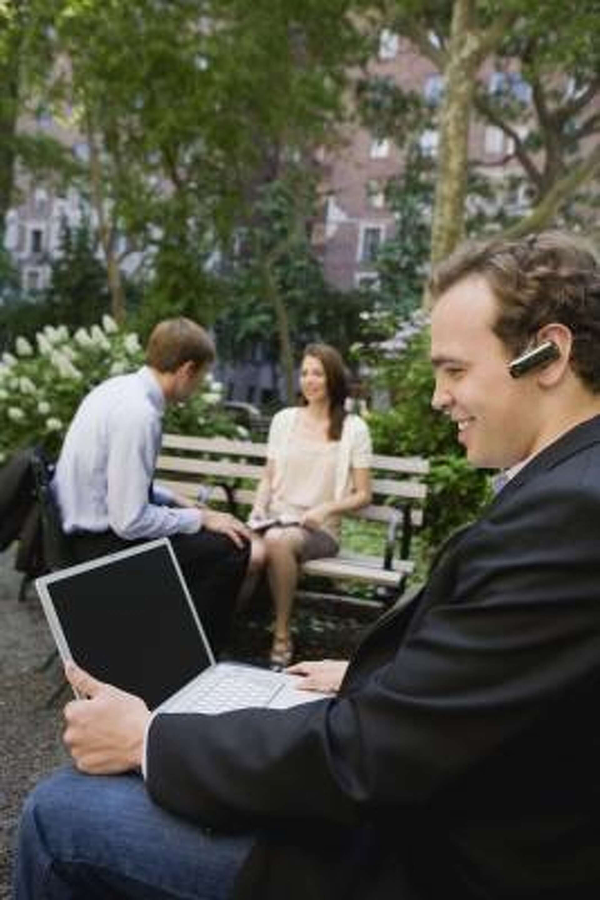 How to Put a Computer in Pairing Mode